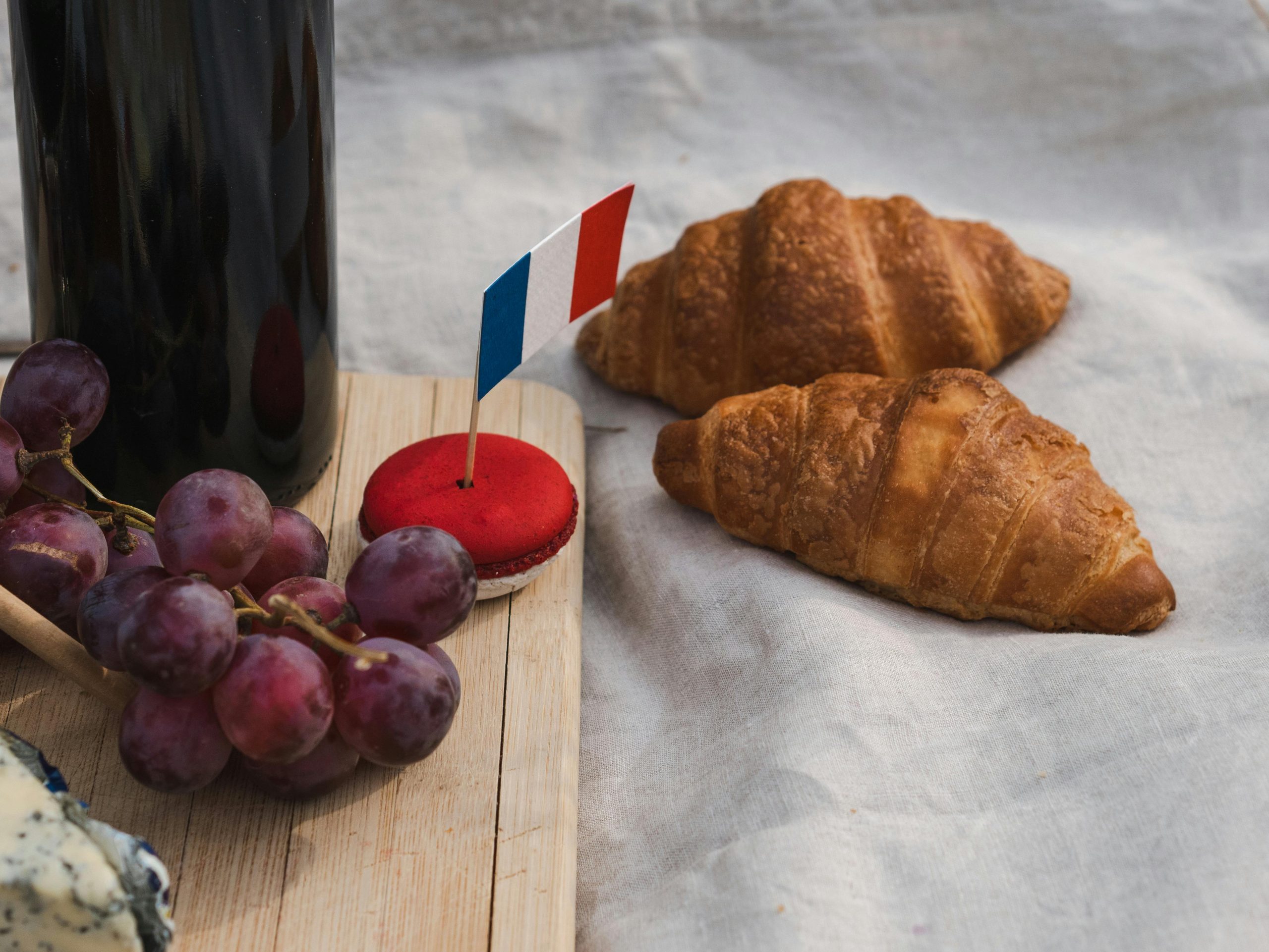Localizing for France: Yes, it's worth it | Chloé Thirion